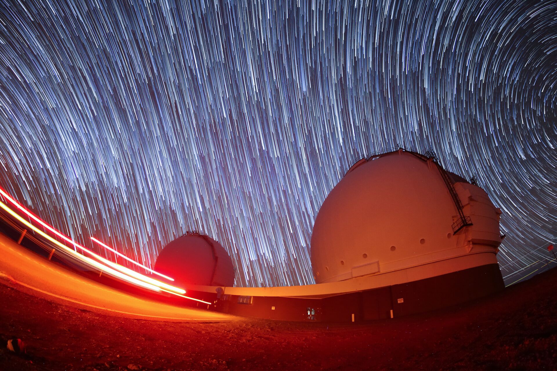POLI'AHU, A Hypnotic Timelapse of the Starry Night Skies Over the Mauna ...