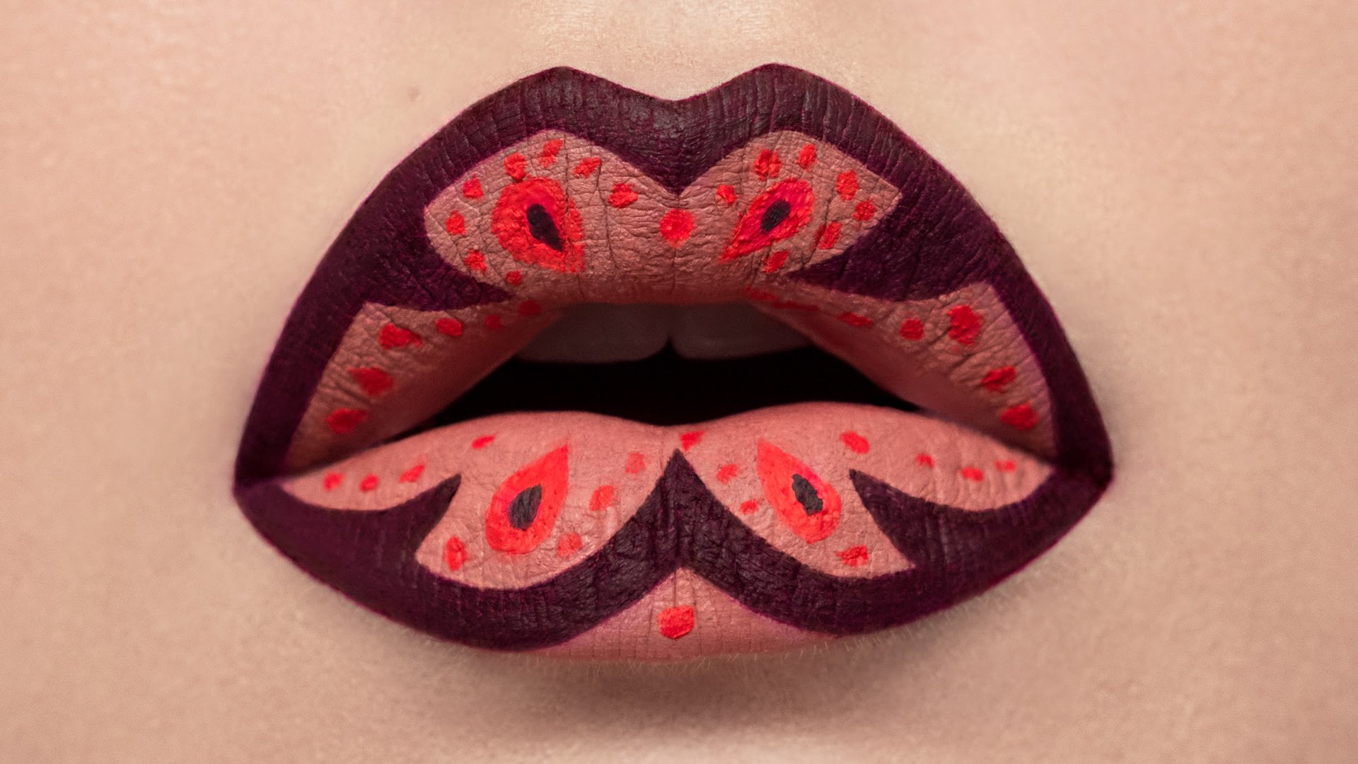 Talented Make Up Artist Uses the Palette of Her Own Lips to Create ...