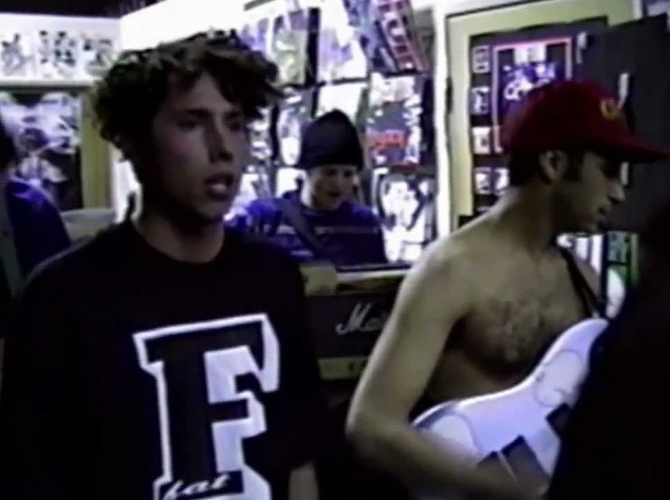 Amazing Two Camera Video of a 1992 Rage Against the Machine Show at Zed ...