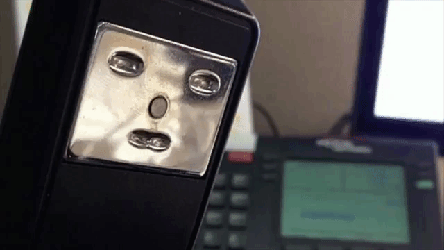 Animated Inanimate Objects With Distinct Faces Sing an Amusing Song ...