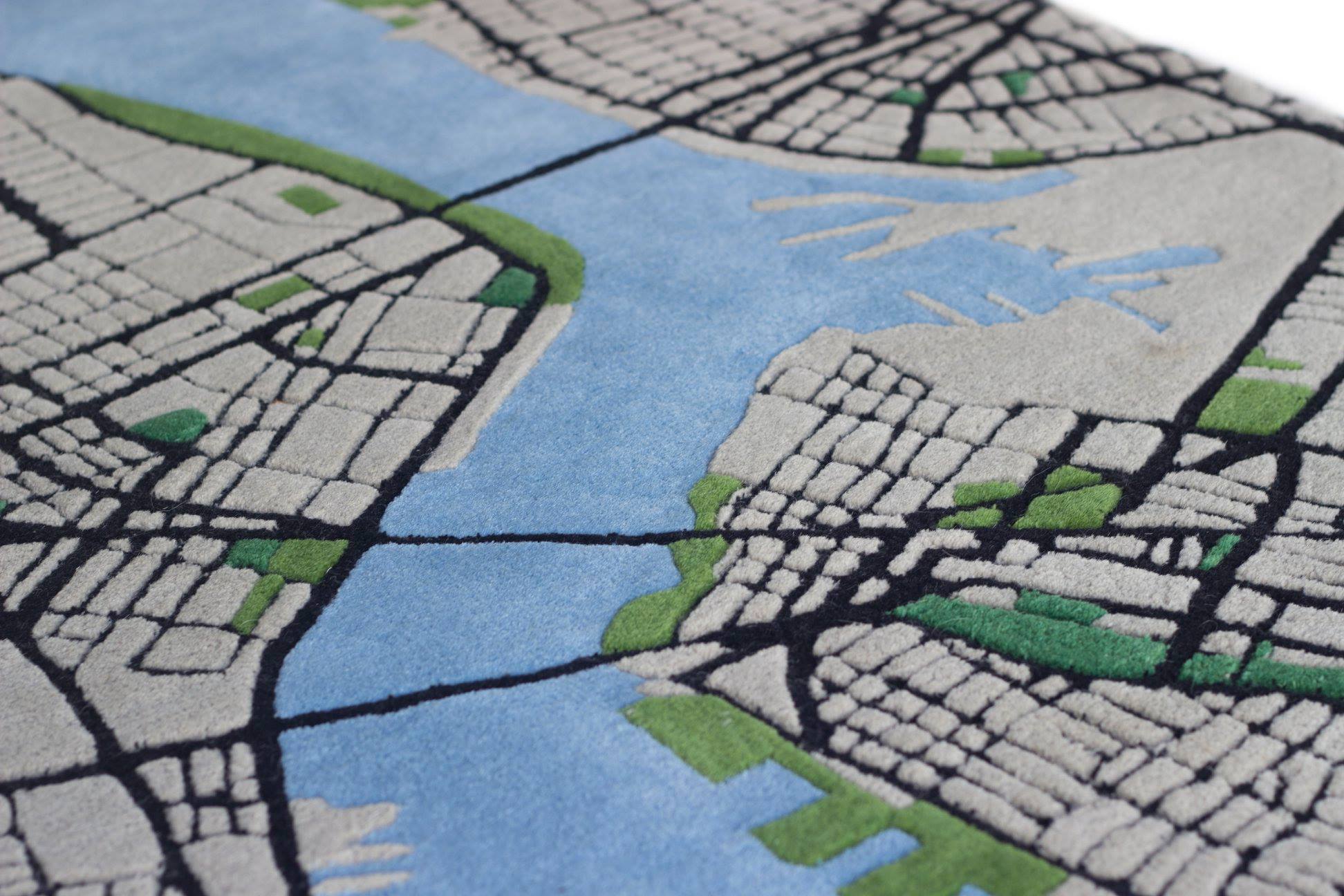 A Beautiful 3D Rug That Maps Out a Detailed Grid View of Manhattan and ...