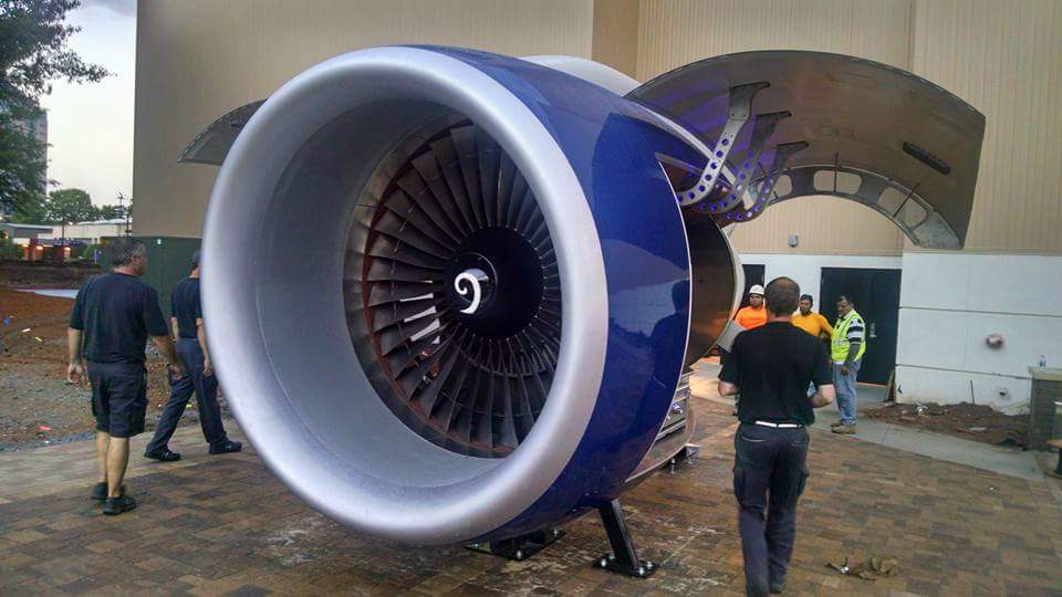 An Incredible Jet Engine Barbecue Grill Built by Delta Air Lines Techs ...