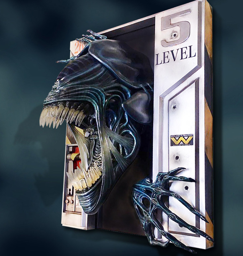 A Highly Realistic, Life-Size Wall Sculpture of The Alien Queen From ...