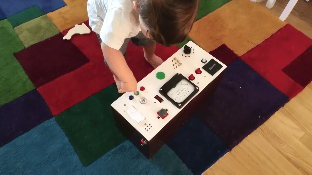 Creative Dad Builds an Interactive Electronic Busy Box From Scratch for ...