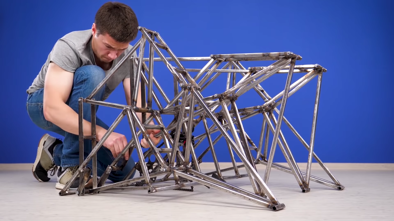 A Walking Bicycle That Uses the Mechanical Design of Theo Jansen's ...