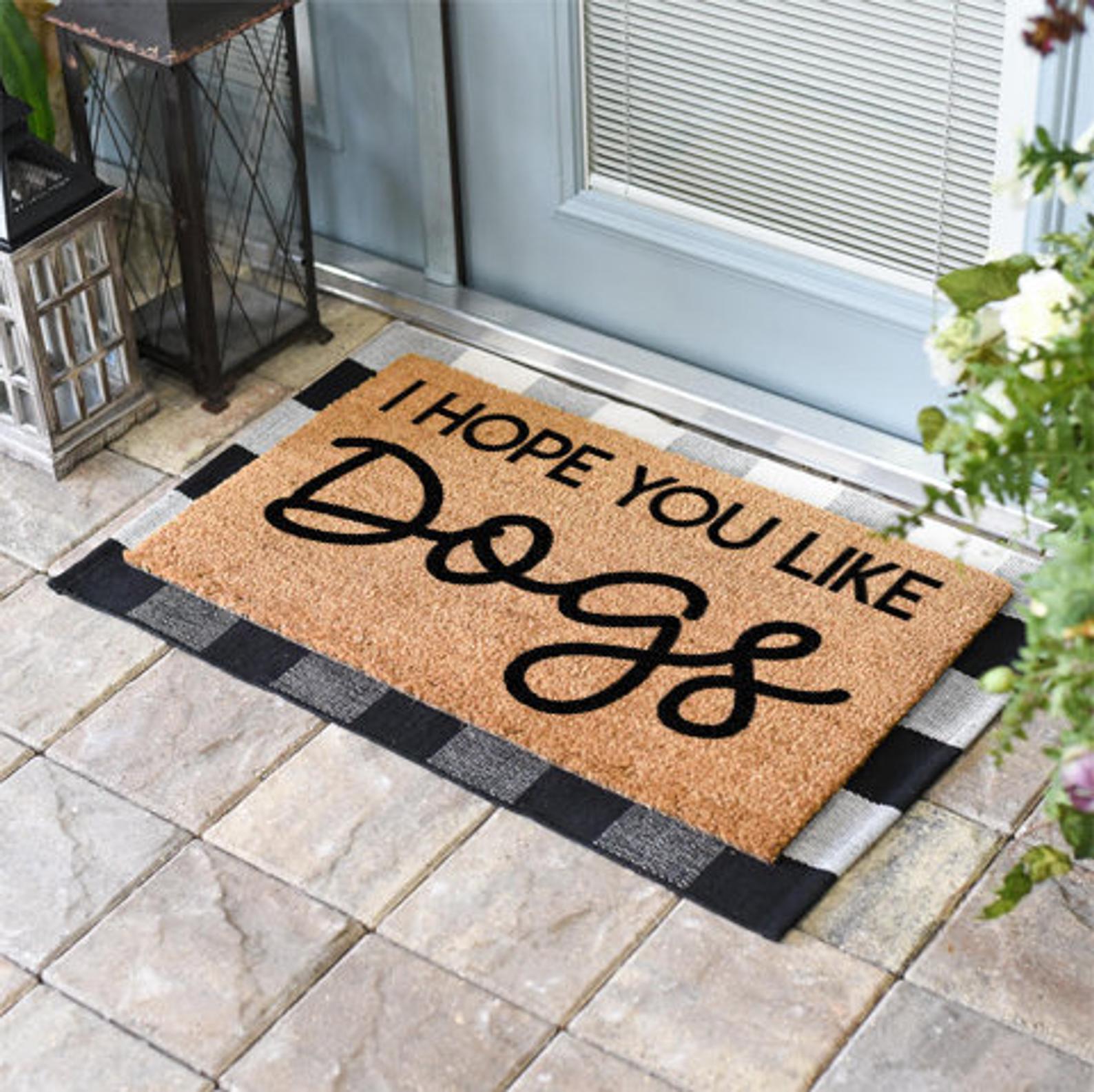 Clever Doormats For People Who Live With Dogs