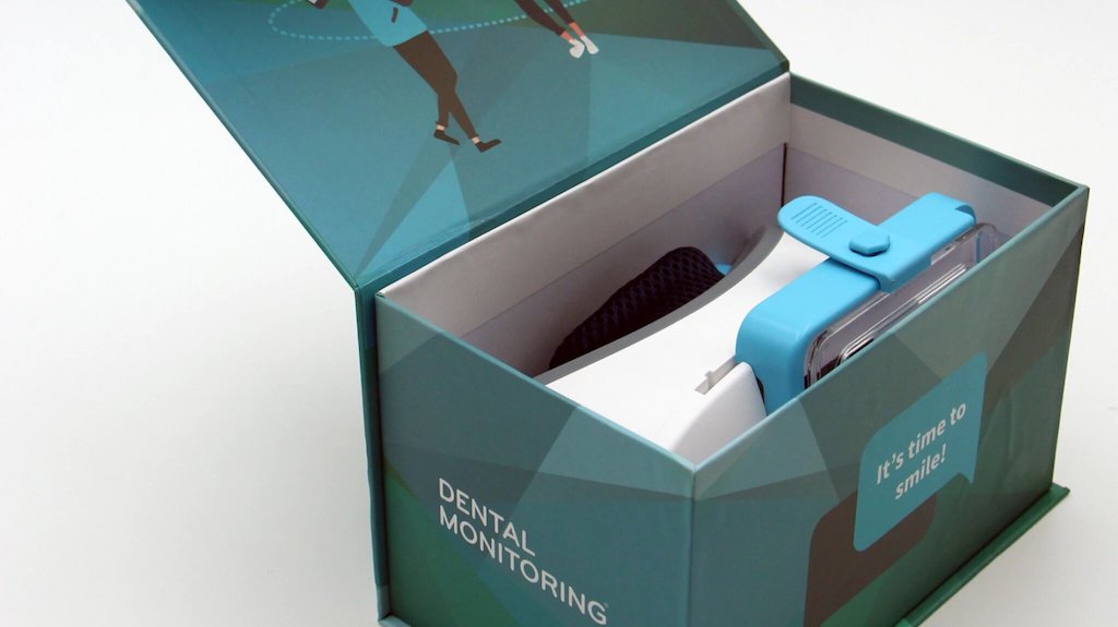 A Home Dental Scanning Device That Sends Images of Your Teeth Directly ...