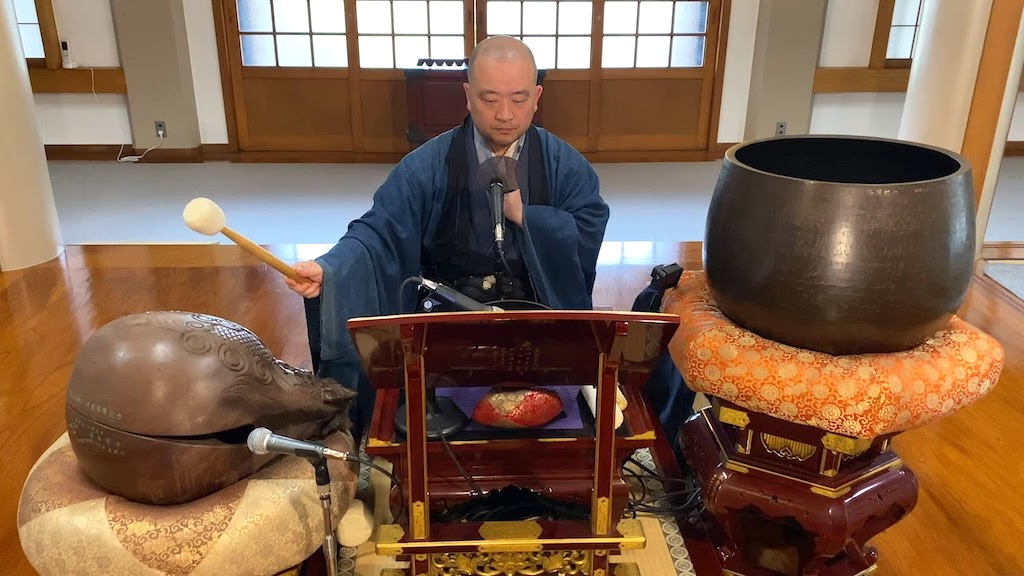 Buddhist Monk Performs Minimalist Covers of Classic Rock Songs on ...