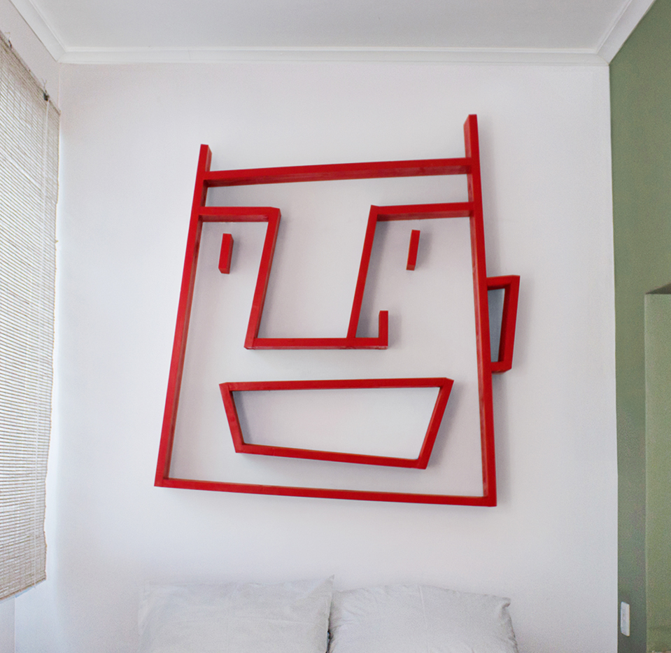 How to Build a DIY Bookshelf That Looks Like the Smiling Face of a ...