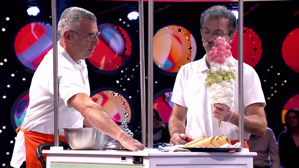 Italian Man Breaks Own Record for the Most Ice Cream Scoops Balanced on ...