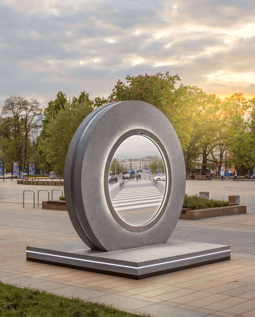 A Wondrous Portal Installation That Connects People From Two Different ...