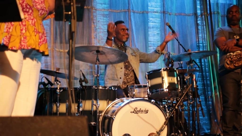 Drummer Teaches Audience How to Clap in Time