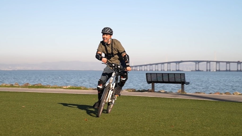 The Incredibly Counterintuitive Physics of Bicycle Turns