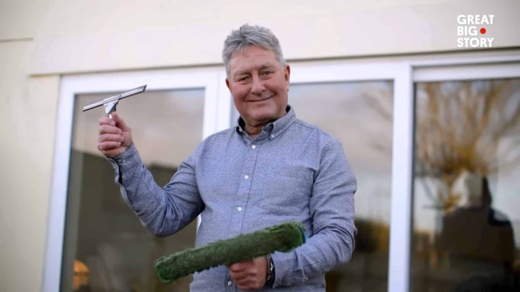 The Word's Fastest Window Cleaner