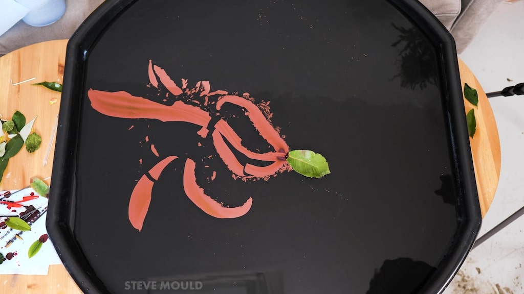 Tiny Leaf Boats Powered by Ballpoint Pen Ink