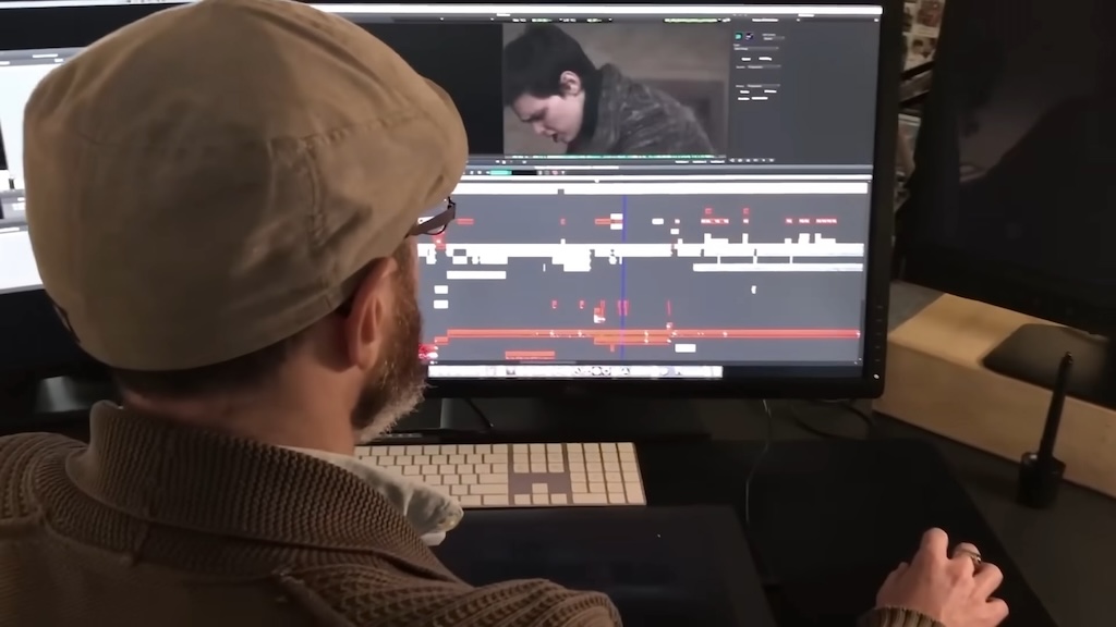 Why Laugh Tracks Were Used So Often in Sitcoms