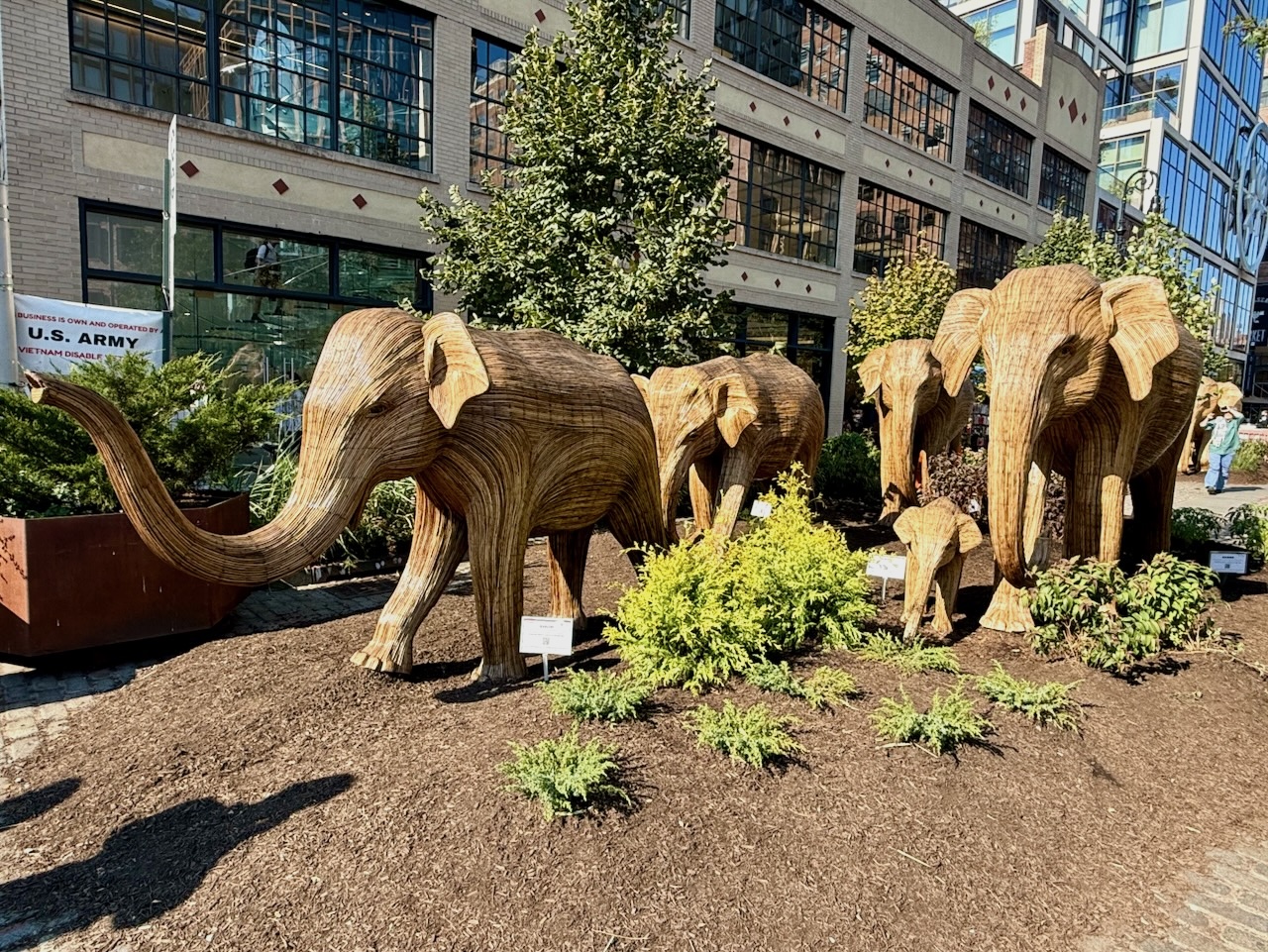 100 Majestic Elephant Sculptures Migrate Around the United States to ...