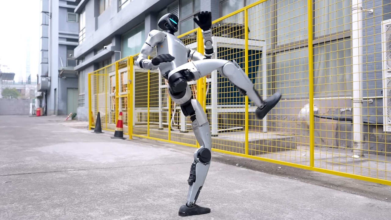 Humanoid Robot Performs Near Perfect Kung Fu Moves