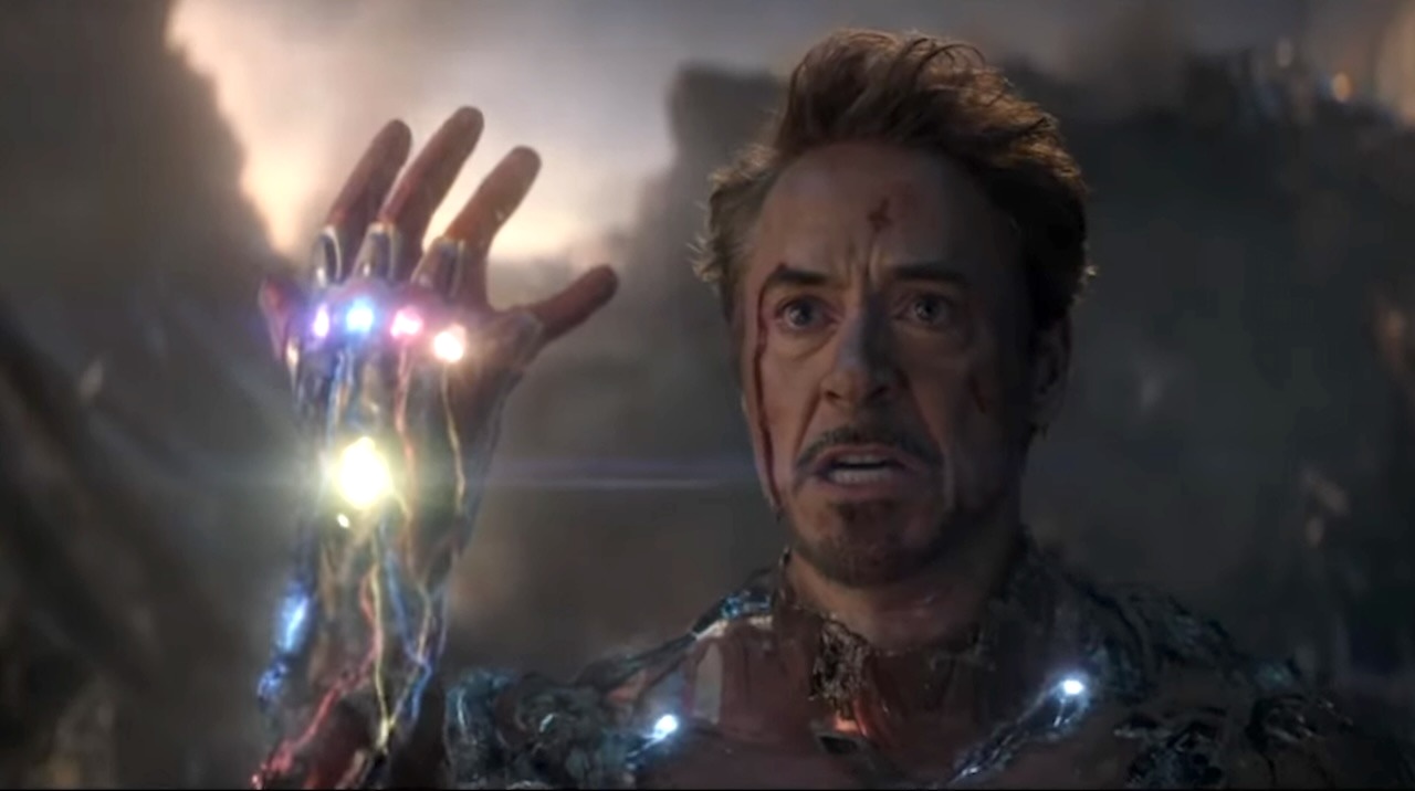 The Story Behind Marvel's Infinity Gauntlet Explained in Three ...