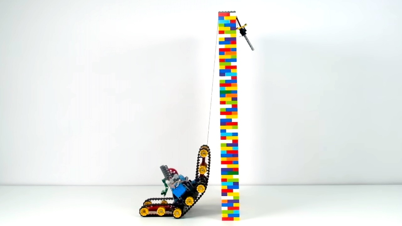 Engineer Builds Increasingly Complex LEGO Vehicles to Scale ...