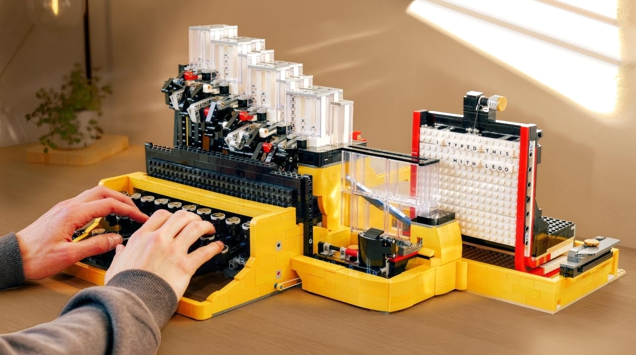 Building a Working LEGO Typewriter