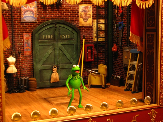An Astonishingly Detailed Scale Model of The Muppet Show Set