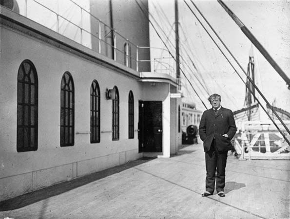 Rare Photographs Taken Aboard the Titanic (1912)