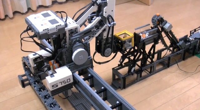 Incredibly Elaborate LEGO Great Ball Contraption