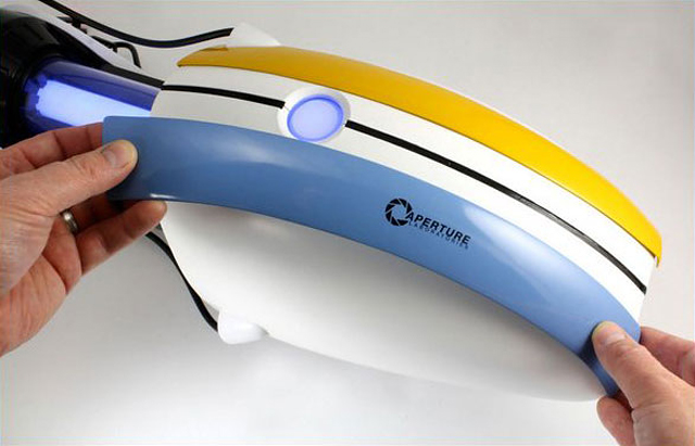 Customizable Aperture Science Handheld Portal Device
