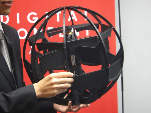 Spherical Flying Drone Hovers Like a Helicopter, Flies at 40 mph