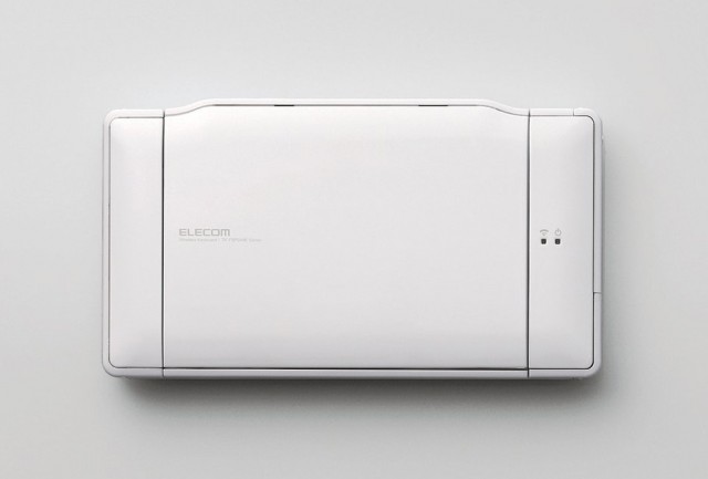 TK-FBP049E, A Portable & Collapsible Smartphone Keyboard by Elecom