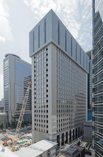 Demolishing a Skyscraper from the Inside