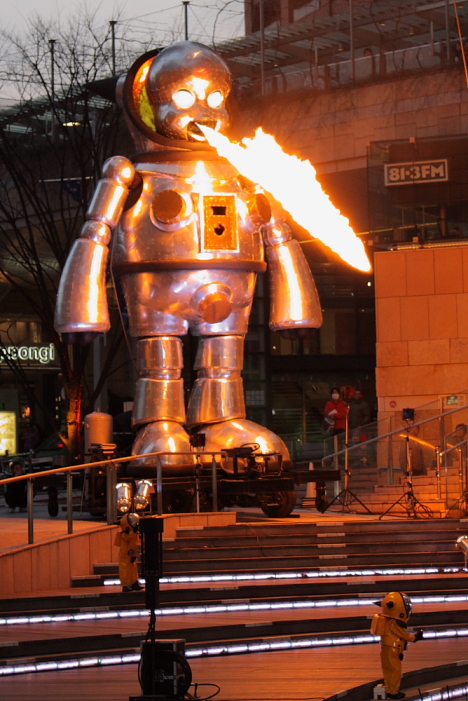 Giant Fire Breathing Baby Robot Terrorizes Tokyo’s Roppongi District